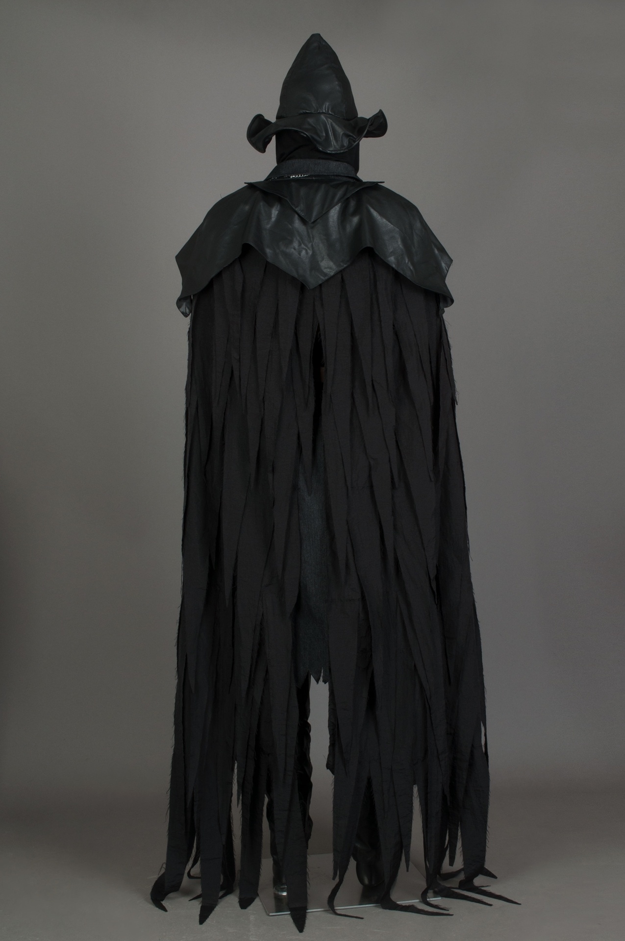 Bloodborne The Hunter's Hunter Eileen Distinctive Cosplay Costume for ...