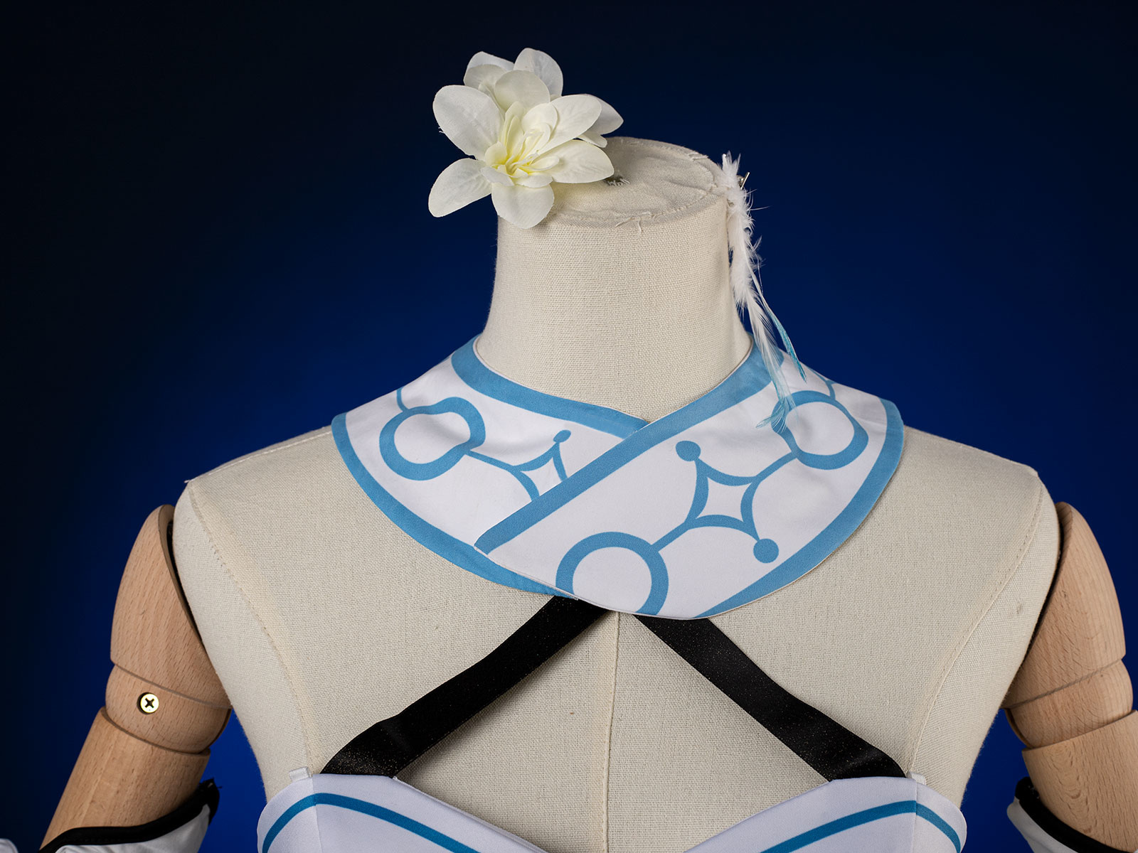 Genshin Impact Traveler Lumine Cosplay Costume - Best Profession ...