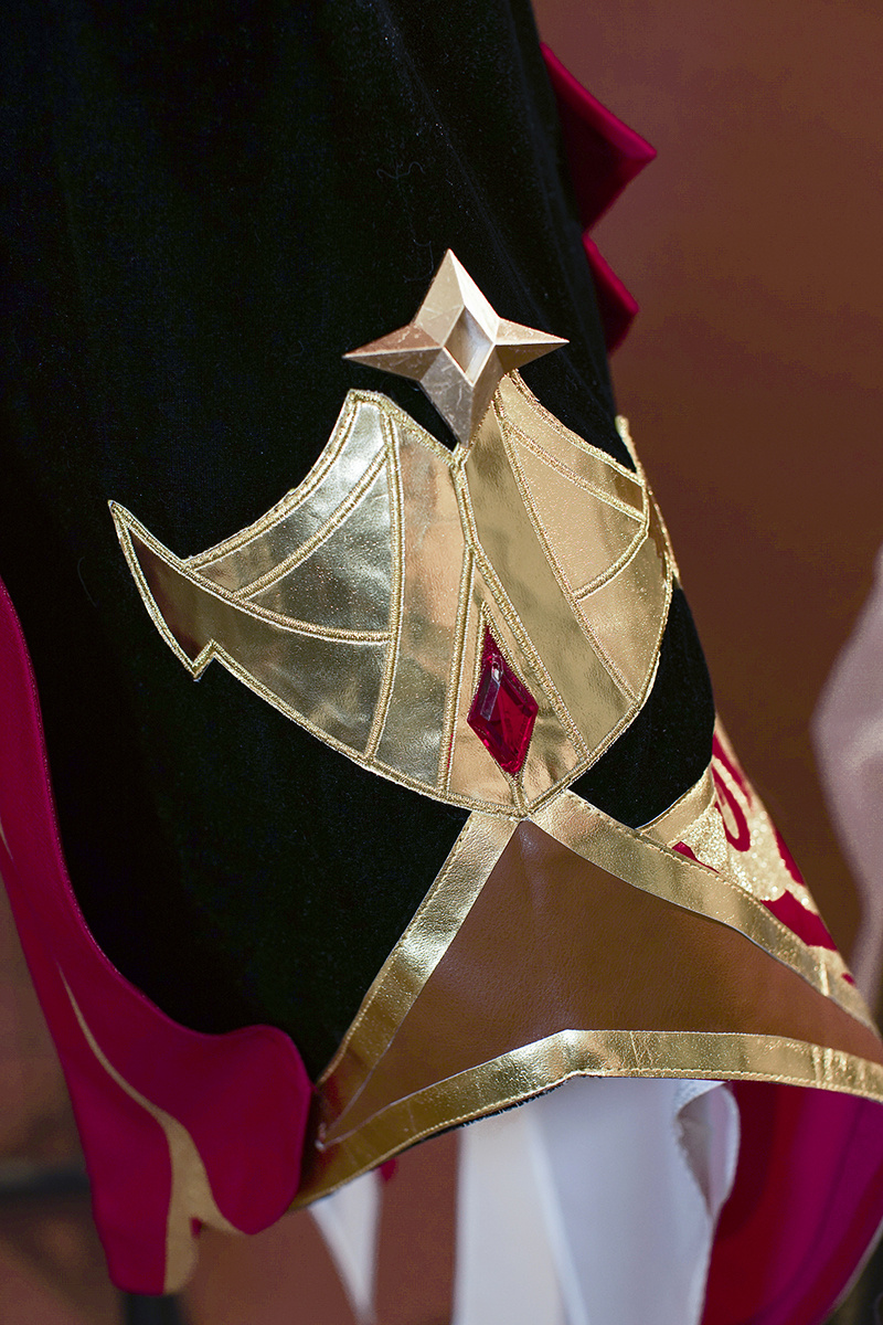 Genshin Impact Chevreuse Cosplay Costume - Best Profession Cosplay ...